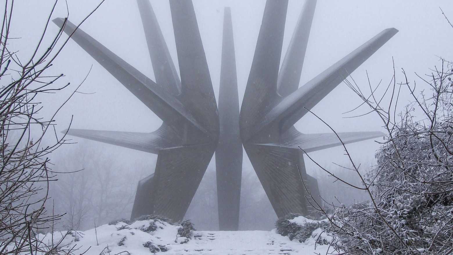 How to Write Surrealist Fiction | Liminal Pages